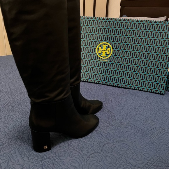 Tory Burch | Shoes | Tory Burch Brooke Slouchy Boots | Poshmark